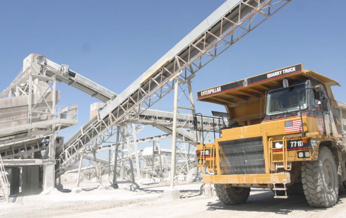 HOME | Kerford Limestone - Nebraska's Largest Limestone Provider